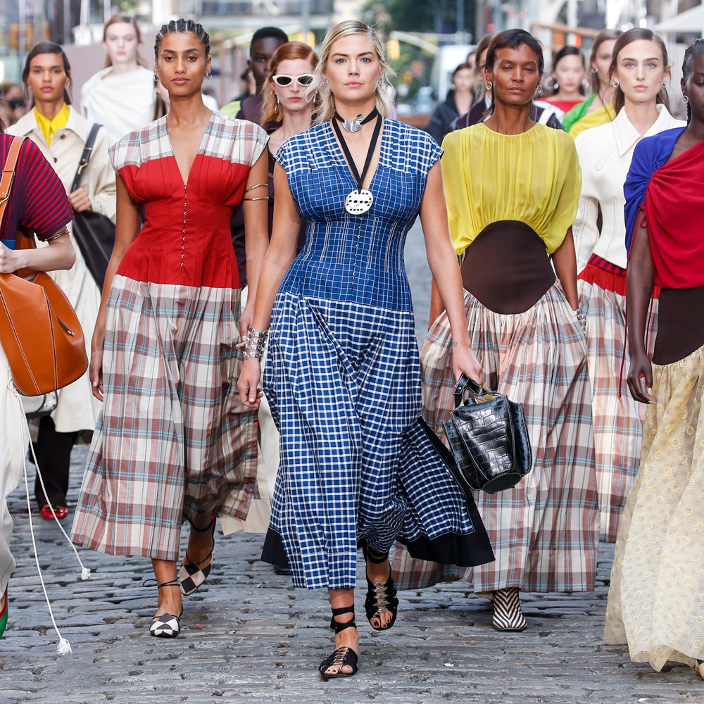 LookLook Luxury Study – LookLook